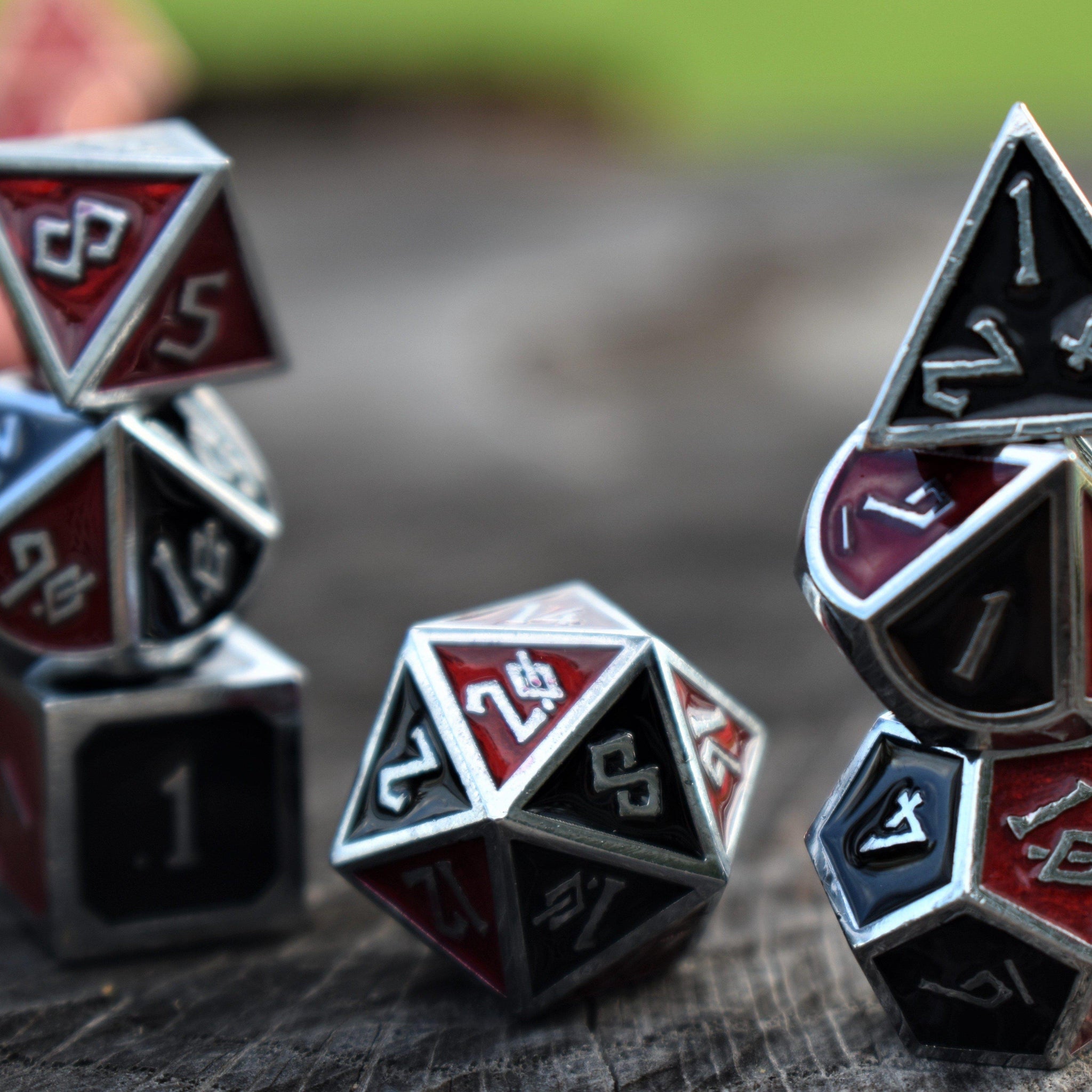 Elder Runes Scarlet And Crow Metal Dice Set – Golden Apple Comics